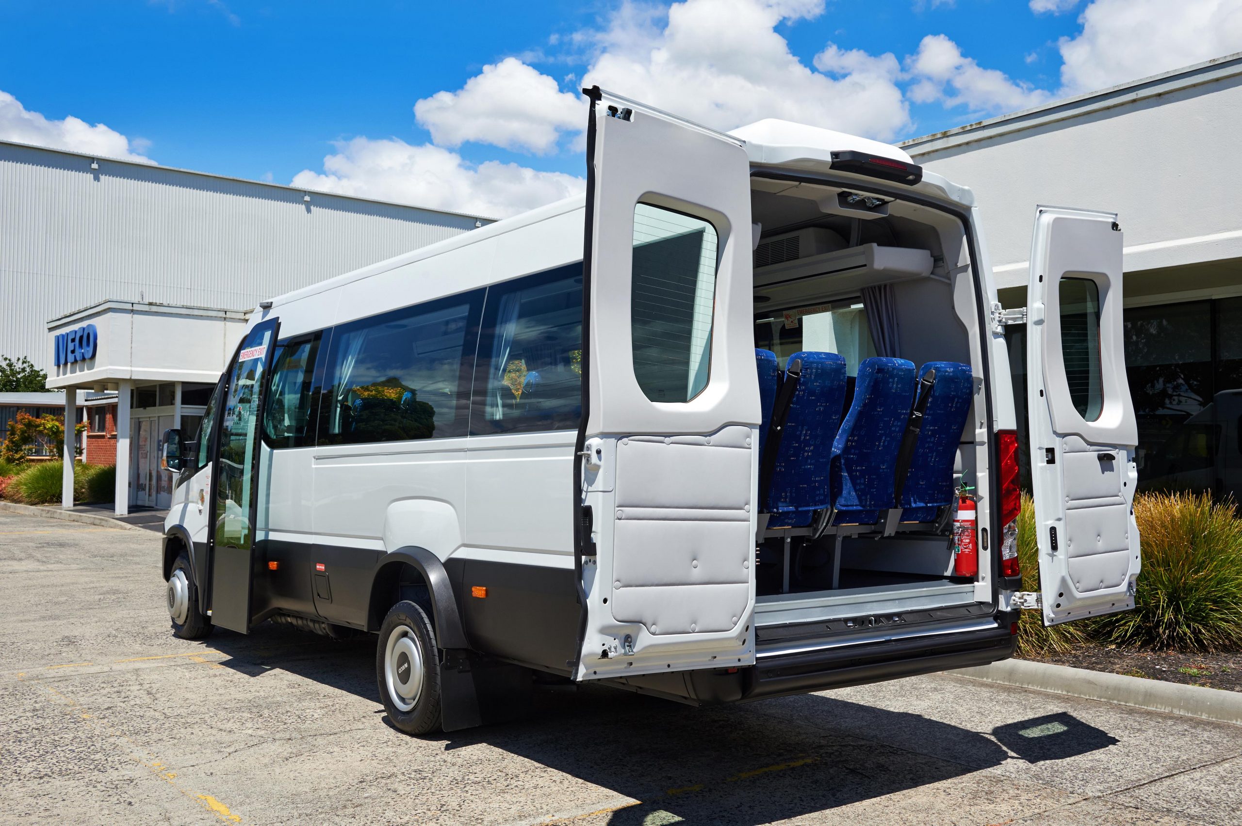 Daily 22 Seat Minibus 4 Truck Bus News Daily 22 Seat Minibus 4 Truck Bus News